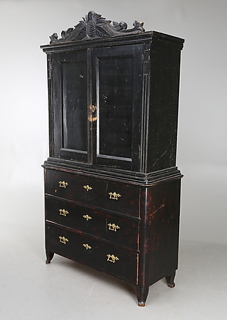 CABINETS, 1800s. Furniture - Cupboards, Cabinets & Shelves - Auctionet