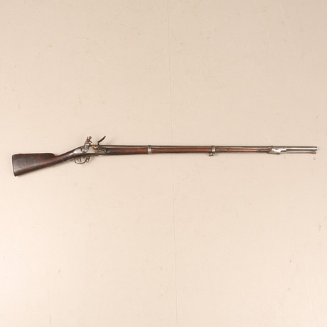 A FLINTLOCK MUSKET, Charleville m/1777, France, 18th century. Weapons ...