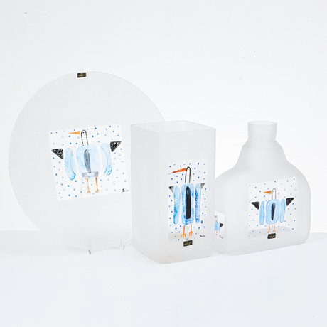 JAN WIBERG. A plate and vase, 3 dlr., glass, Steninge Slott, signed ...