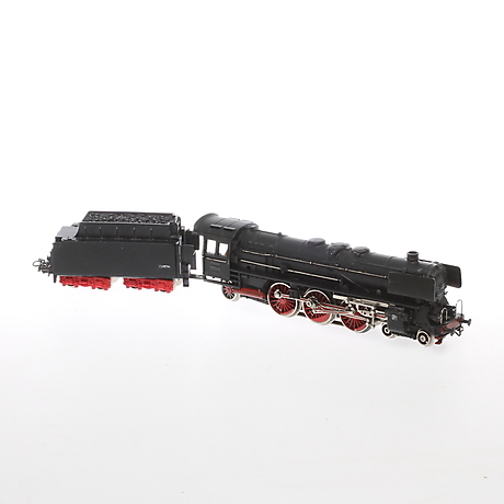 MÄRKLIN 3026 steam locomotive with tender. Toys - Auctionet