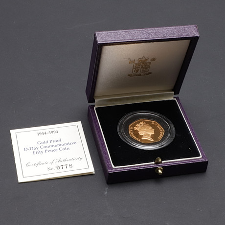 A ROYAL MINT D-DAY COMMEMORATIVE 50P GOLD PROOF COIN, 1994. Coins ...