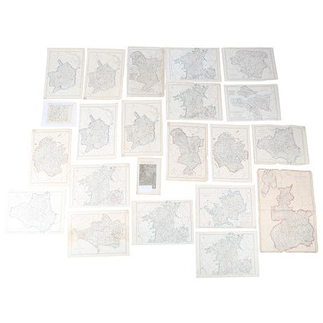 A COLLECTION OF MAPS. Books, Maps & Manuscripts - Maps - Auctionet