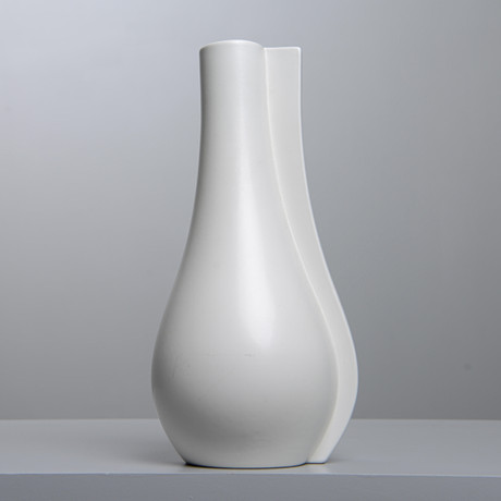 WILHELM KÅGE. “Surrea”, vase, Gustavsberg Studio. Ceramics & Porcelain ...