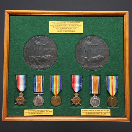A PAIR OF FIRST WORLD WAR CASUALTY TRIOS AND PLAQUES TO THE BIGG FAMILY ...
