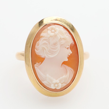 CHAMBER RING, 18 K GOLD. Jewellery & Gemstones - Rings - Auctionet