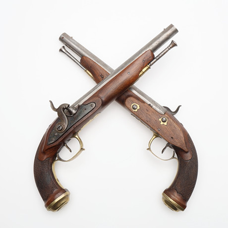A PAIR OF FRENCH CONVERTED BATTLE-LOCK GUNS, CIRCA 1800. Weapons ...
