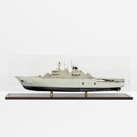 HMS CARLSKRONA, fartygsmodell. Samlarföremål - Teknika & Nautika ...