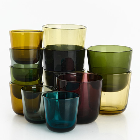 KAJ FRANCK, 6+6 st glas, olika färger, modell 5023, Nuutajärvi, Notsjö, (1953 - 1968). Glas ...