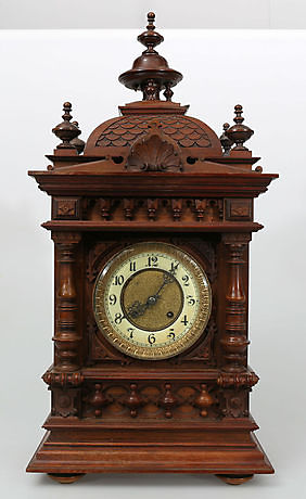 TABLE CLOCK, wooden case, Neo-Renaissance late 19th century. Clocks ...