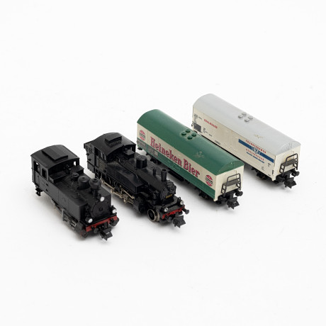 FLEISCHMANN piccolo steam locomotive and 7030 ATH 93006 tank locomotive ...