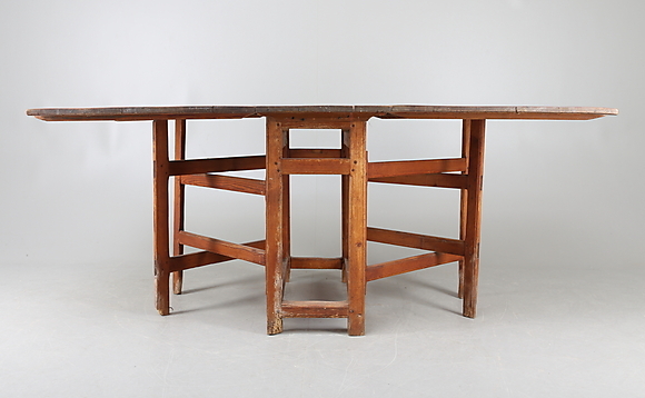 SLAG TABLE, 1800s. Furniture - Tables - Auctionet