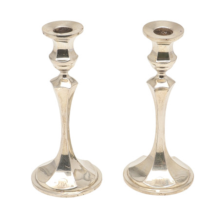 A PAIR OF FILLED SILVER CANDLE STICKS. Silver & Metals - Silver - Auctionet