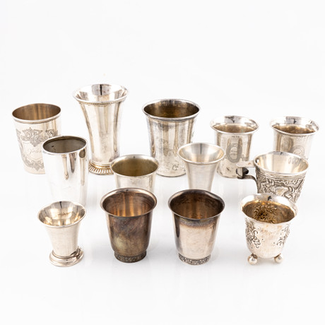 A set of 13 silver goblets, blue GAB and PFP, 18th/20th century. Silver ...