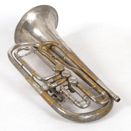 WIND INSTRUMENTS, horns, silver-plated brass. Miscellaneous - Musical ...