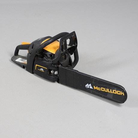 A MCCULLOCH CS340 PETROL CHAINSAW. Miscellaneous - Modern Tools - Auctionet