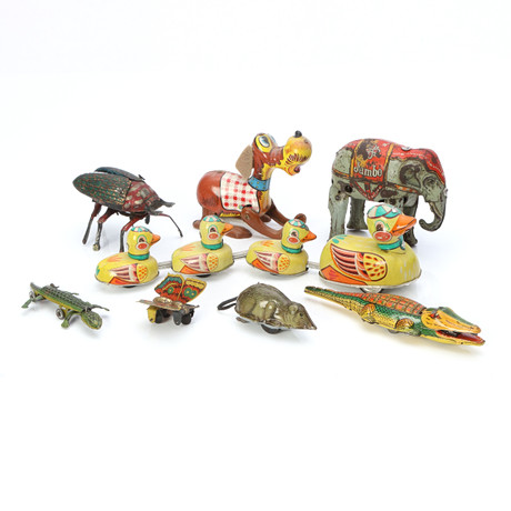 TOYS, EIGHT PCS. Sheet metal. Mostly mechanical. 20th century. Toys ...