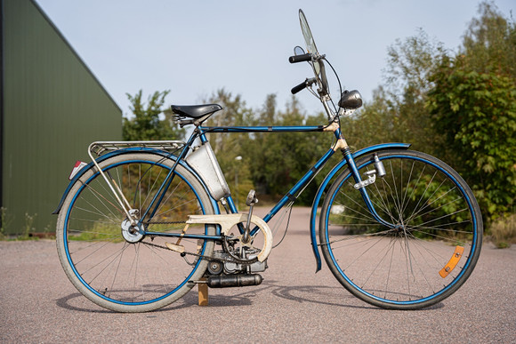 LOHMANN DIESEL, trampcykel Husqvarna med påhängsmotor, 1952. Fordon ...