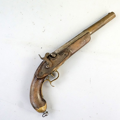 A 19th century slingshot gun, Spain. Weapons & Militaria - Guns ...