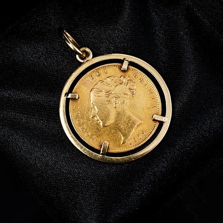 A gold coin, Victoria 1872, approx. 22 k, 1/2 Sovereign, Victoria Dei ...