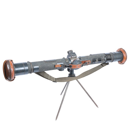 WW2 GERMAN EM34 RANGEFINDER AND TRIPOD. Weapons & Militaria - Other ...