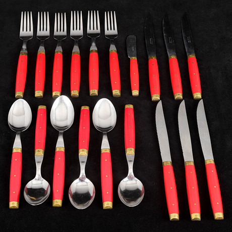 Cutlery, 19 pieces in metal and plastic, Melron, France. Silver ...