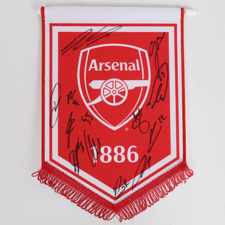 ARSENAL FOOTBALL CLUB SIGNED PENNANT. Books, Maps & Manuscripts ...