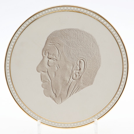 BRITT-LOUISE SUNDELL. A stoneware wall relief by Gustav VI Adolf ...