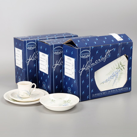 Breakfast/DINNERWARE, 72 pieces, “Coloroll”, England. Ceramics ...