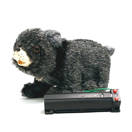 “THE WALKING BEAR”. REMOTE-CONTROLLED TOY BEAR. YEARS 70-80. MADE IN ...