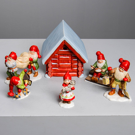 LARS CARLSSON. Tomtar & hus, 6 st, Fyrklövern Collection. Keramik ...