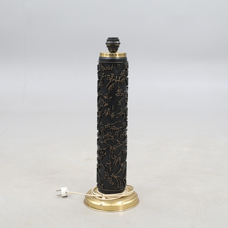 TABLE LAMP made of wallpaper roll and loose wallpaper roll. Lighting ...