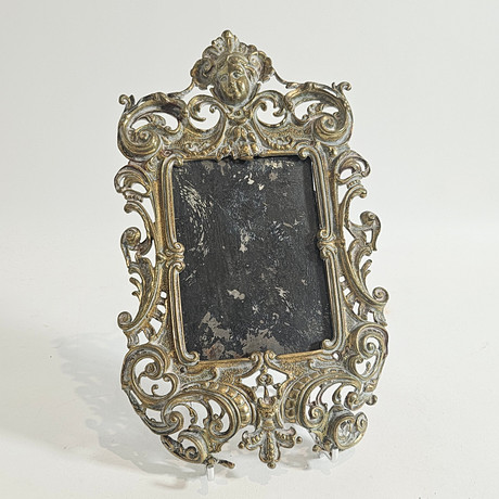 BRONZE FRAME WITH SCROLLS AND FEMALE FACE. Art - Sculptures & Bronzes ...