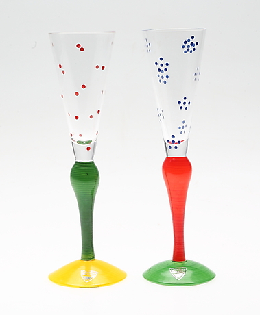 SNAPSGLAS, a pair, "Clown", Anne Nilsson, Orrefors, signed. Glass ...