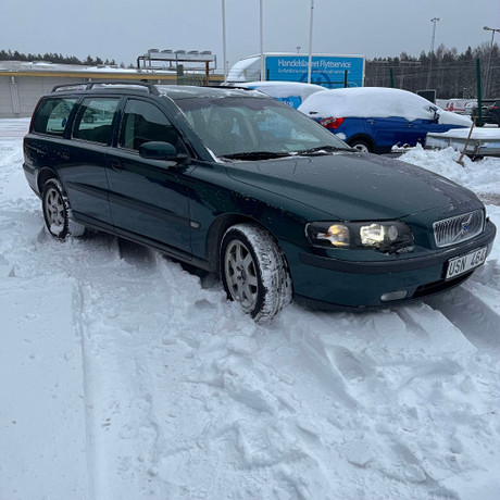 Volvo S + v70 AWD 2004 1 ägare. Fordon, Båtar & Delar - Bilar - Auctionet