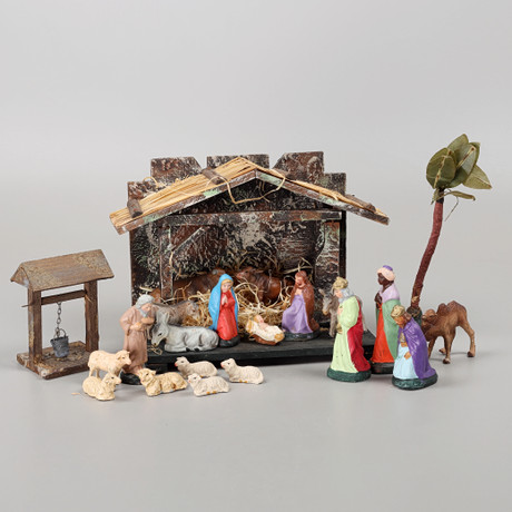 JULKRUBBA MED FIGURER, 1940/50-tal. Övrigt - Övrigt - Auctionet