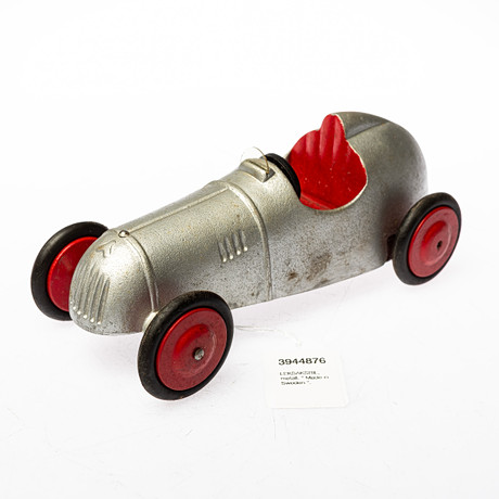 LEKSAKSBIL, metall, " Made in Sweden ". Leksaker - Leksaker - Auctionet