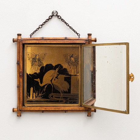 A Japanese-style mirror, early 20th century. Mirrors - Auctionet