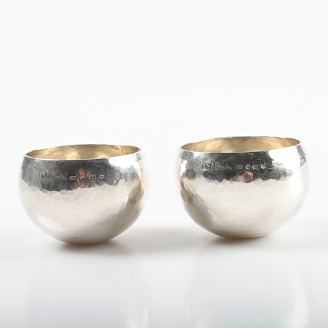 NILS NOVÉN. Tumlare, 1 par, sterlingsilver med hamrad dekor, Eslöv ...