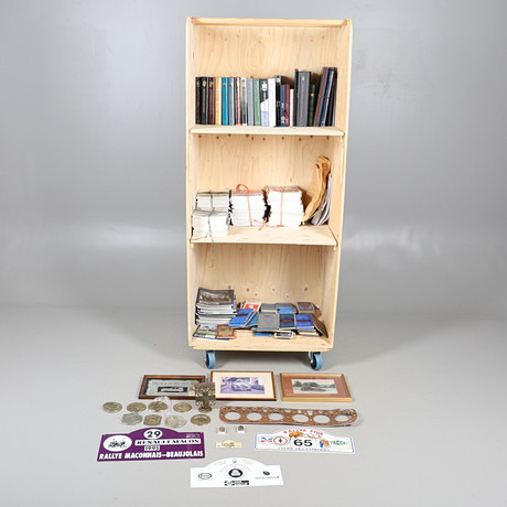 ROLLS ROYCE - LARGE COLLECTION OF YEAR BOOKS & EPHEMERA. Miscellaneous ...