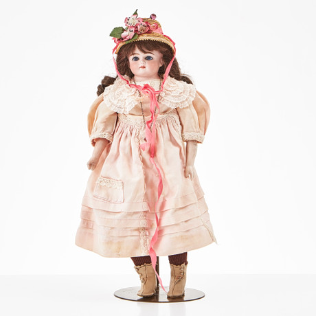KLING BISKVI GIRL DOLL, circa 1900, head with shield marked “167, bell ...
