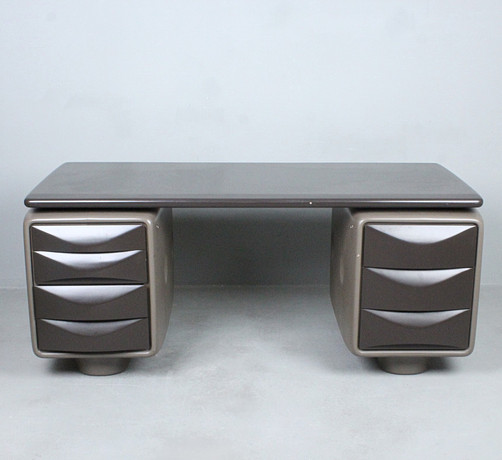 ERNEST IGL. Wilhelm Werndl. Writing desk, model 'Jet', 1970s. Furniture ...