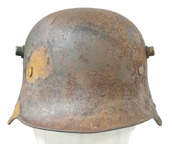 A WW1 IMPERIAL GERMAN M17 JIGSAW PATTERN CAMOUFLAGE STAHLHELM WITH ...