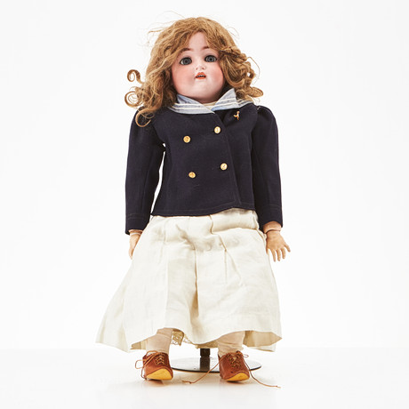 KÄMMER & REINHARDT BISKVI GIRL DOLL, marked “K*R Simon & Halbig 62 ...