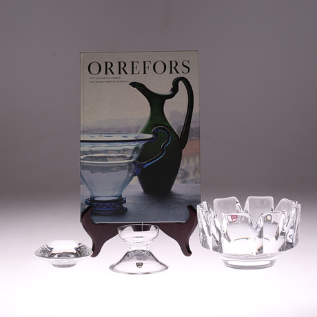 A 4-piece book and glass objects, Orrefors. Glass - Other - Auctionet