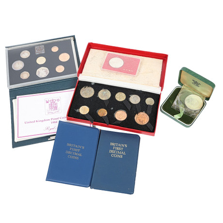 GEORGE VI 1950 COIN SET, HOUSED IN THE ORIGINAL ROYAL MINT RED. Coins ...