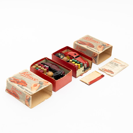 SCHUCO, 2 st, Schuco 3000, Avståndsstyrda bilen, Tyskland, 1900-talets mitt. Leksaker - Leksaker ...