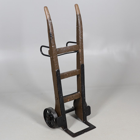 RAILWAY INTEREST - GREAT WESTERN SACK TROLLEY. Miscellaneous ...
