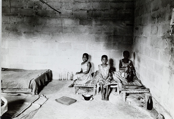 SUNE JONSSON. Gelatinsilverfotografi, Motiv från Kongo, 1960-tal. Konst ...