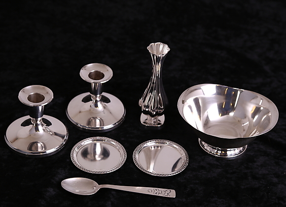 SILVER OBJECTS, 7 pcs, gross weight = 475 grams, late 20th century ...
