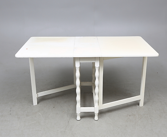 PATCH TABLE, 1900s. Furniture - Tables - Auctionet